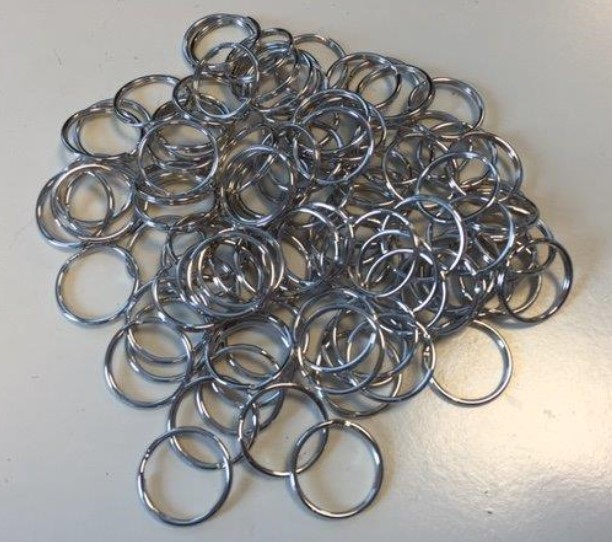 Avainrengas 25mm 100 kpl Hopeanvärinen - Donno.fi verkkokauppa